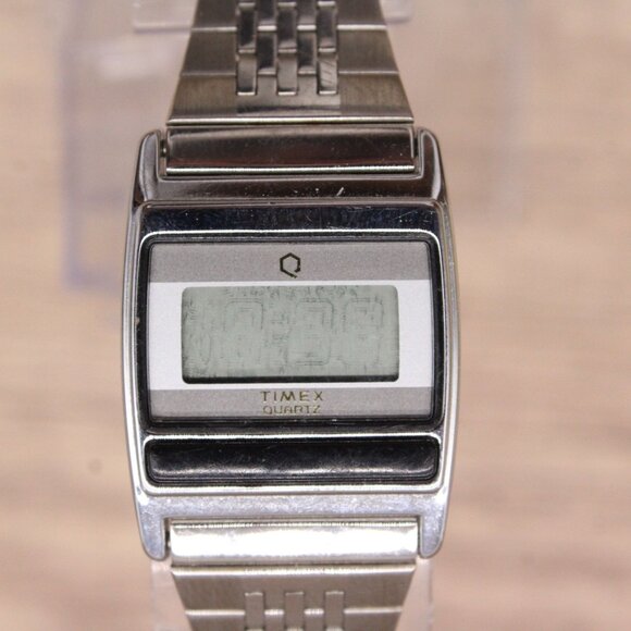 Timex | Accessories | Vintage Timex T Cell Watch Womens Silver Tone ...